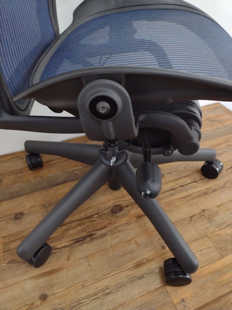 Buy a Second Hand Herman Miller Aeron Office Chair